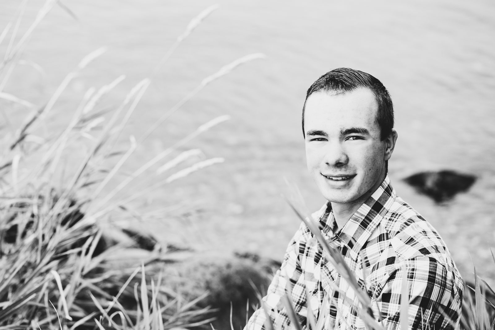 Tri-Cities Senior Hans / Jordan Edens Photography | jordanedens.com